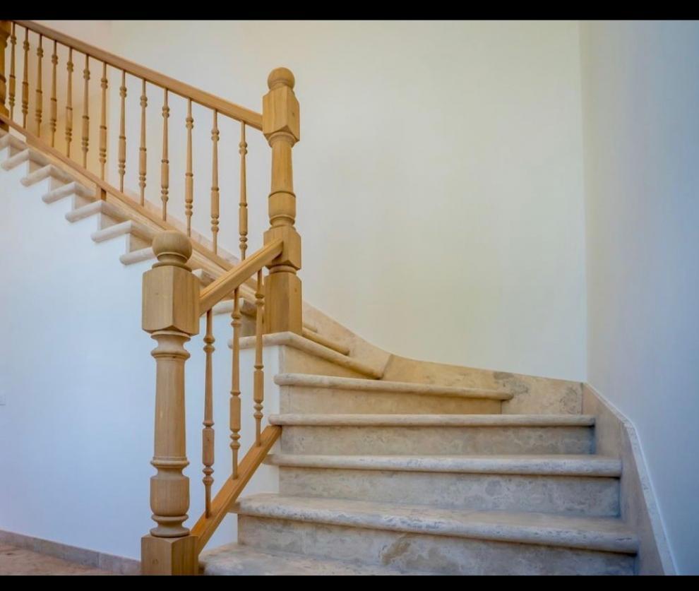 Maatwerk trappen voor elk interieur | Pevabo